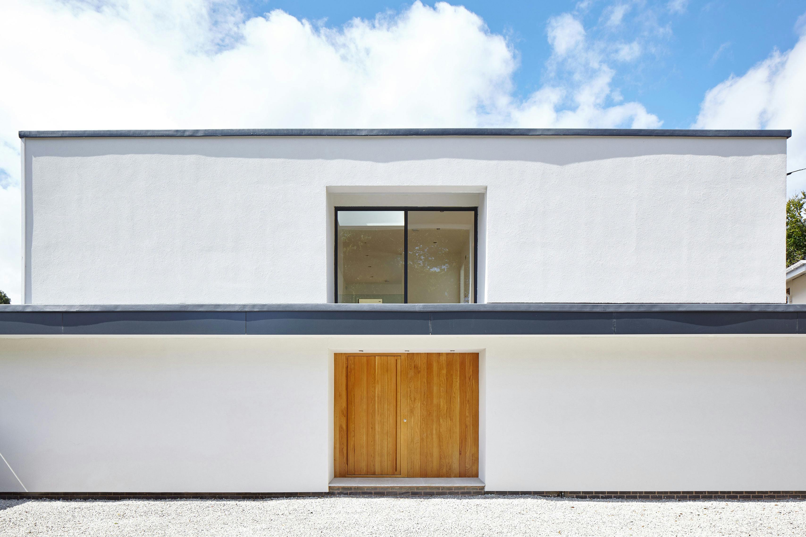 Doors in minimalist houses | Urban Front