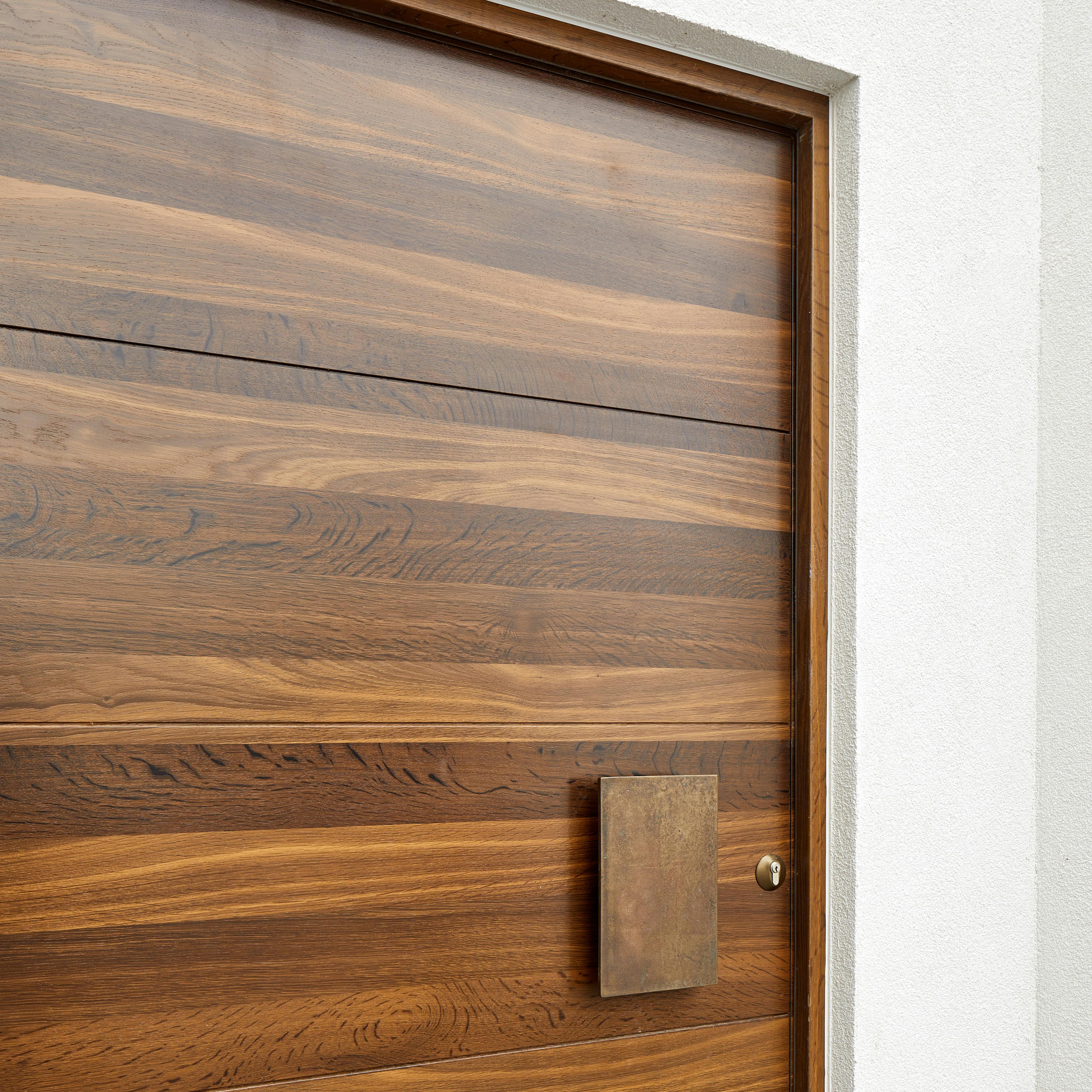 modern accessories for contemporary doors